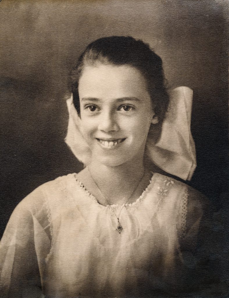 Circa 1916 - Elizabeth Dauth Portrait - Dauth Family Archive