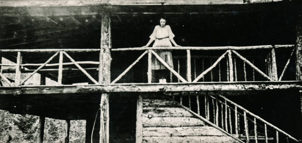 Circa 1921 - Elizabeth Dauth At Idlewild Lodge - Dauth Family Archive